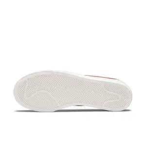 Nike Blazer Low Platform "the Great Unity - White/orange