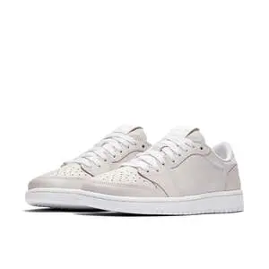 JORDAN 1 Low Ns Sneakers