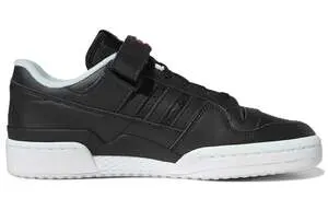 Adidas Forum Low Sneakers