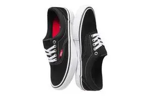 VANS Era Pro Sneakers