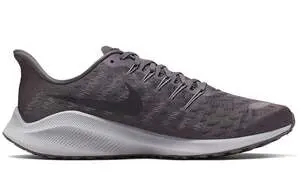 Nike Zoom Vomero Athletic Sneakers - Grey
