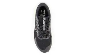 NEW BALANCE Dynasoft Nitrel V5 Low Top Sneakers - Black/white