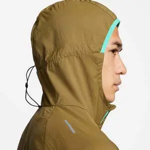 Nike Trail Aireez Lightweight Hooded Running Jacket - Olive/green