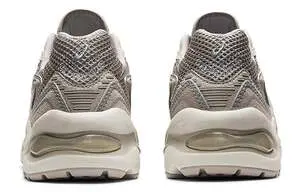 Asics Gel-preleus Retro Low Top Sneakers - Oyster Grey
