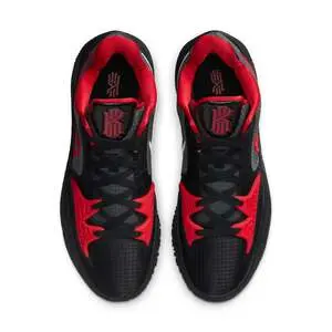 Nike Kyrie Low "bred" Basketball Sneakers