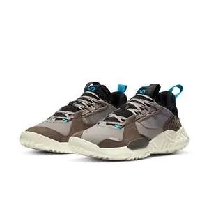 JORDAN Delta Low Top Sneakers