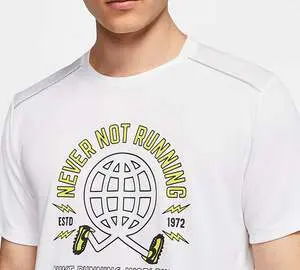 Nike Miler Wild Run Short Sleeve