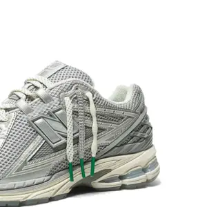 NEW BALANCE 1906r Sneakers