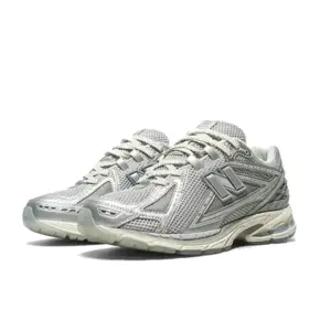NEW BALANCE 1906r Sneakers - Grey/silver