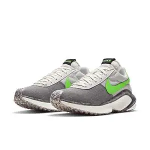 Nike D/ms/x Waffle Sneakers - Grey/white