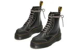 Dr. Martens Moreno Martin Boots