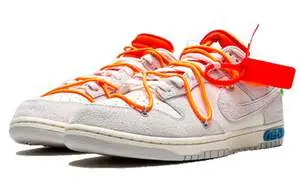 Nike Off-white X Dunk Low 'lot 31 Of 50 - Gray/white