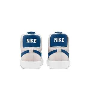 Nike Zoom Blazer Mid Sb Sneakers - White/blue