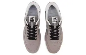 NEW BALANCE Numeric 440 Sneakers - Gray/white