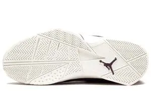 JORDAN True Flight Sneakers - Buegundy