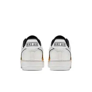 Nike Force 1 Low '07 Lv8 Sneakers - Yellow