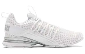 PUMA Axelion Perf Low Top Sneakers