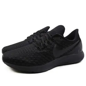 Nike Zoom Pegasus 35 Low Top Sneakers