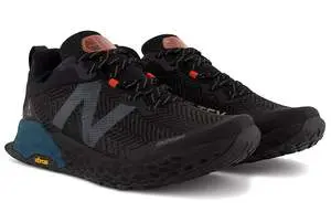 NEW BALANCE Fresh Foam Hierro V6 Gtx Low Top Sneakers - Black