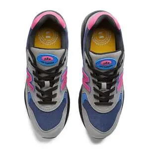 NEW BALANCE X Levi's 580 Anniversary Sneakers