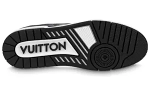 LOUIS VUITTON Trainers - White/black