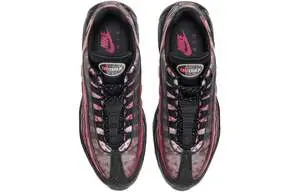 Nike Max 95 Premium Sneakers