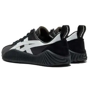 Onitsuka Tiger Acromount Sneakers - Black/white