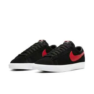 Nike Zoom Blazer Low Gt Sb "bred" Sneakers - Black/red/white