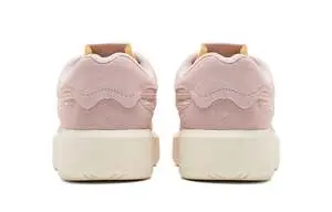 NEW BALANCE Ct302 Sneakers - Pink