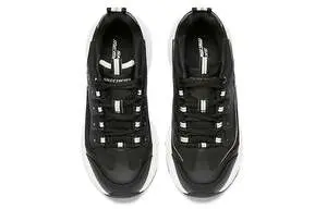 Sketchers D'lites 3.0 Cousin Low Top Sneakers