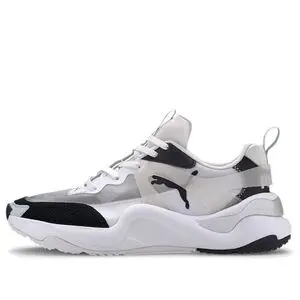 PUMA Rise Sneakers