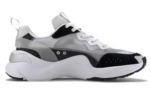 PUMA Rise Sneakers