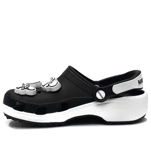 CROCS Classic Clog X Mastermind - Black