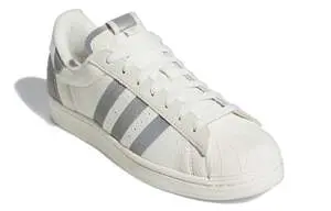 Adidas Superstar Sneakers