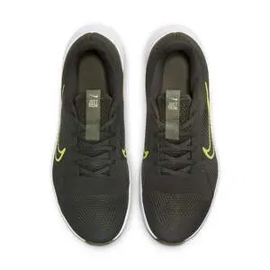 Nike Mc Trainer 2 Sequoia High Voltage Sneakers - Sequoia/medium Olive/white