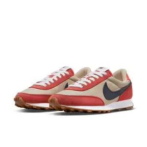 Nike Daybreak Cinnabar Sanddrift Gum Low Top Sneakers - Red