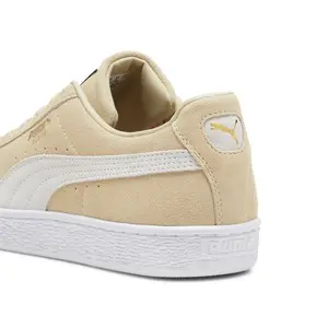 PUMA Suede Classic Xxi Low Top Sneakers