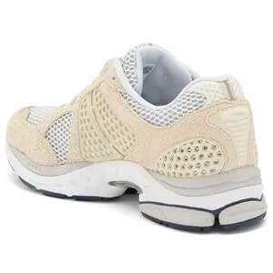 Saucony X Nordstrom Progrid Triumph 4 Sneakers - Sand/ink