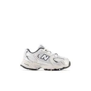 NEW BALANCE 530 Sneakers