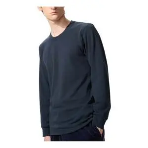 Uniqlo Heattech Ultra-warm Crew Neck T-shirt