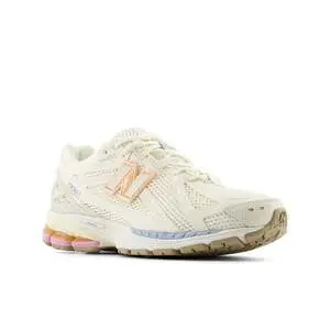 NEW BALANCE 1906r Sneakers - Beige/blue/pink