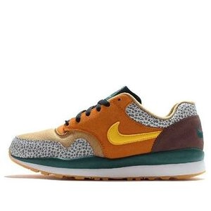Nike Nike X Atmos Air Safari SE 'Atmos' Sneakers Yellow