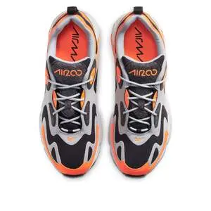 Nike Max 200 Sneakers - Orange