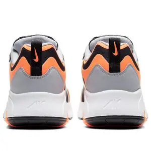 Nike Max 200 Sneakers - Orange