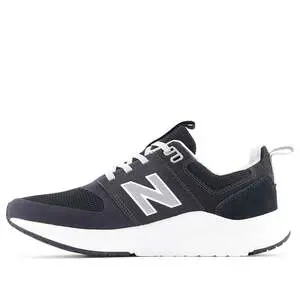 NEW BALANCE Dynasoft Ua900 V2 "black Silver" Sneakers - Black/silver