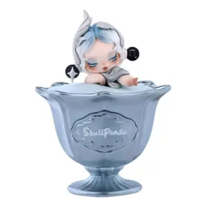 POP MART Skullpanda The Feast Begins Series Scented Candle 'the Silver Fork - Multi-color