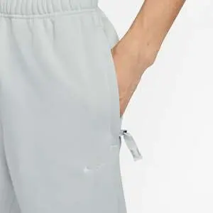 Nike Solo Swoosh Sweatpants - Grey