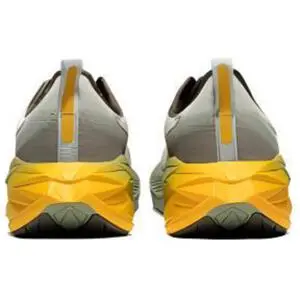 Asics Novablast 4 Sneakers - White/yellow/green