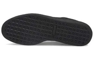 PUMA Basket Classic 21 Sneakers - Black