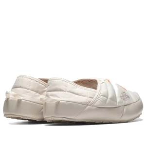 The North Face X Kaws Thermoball Traction - White/orange